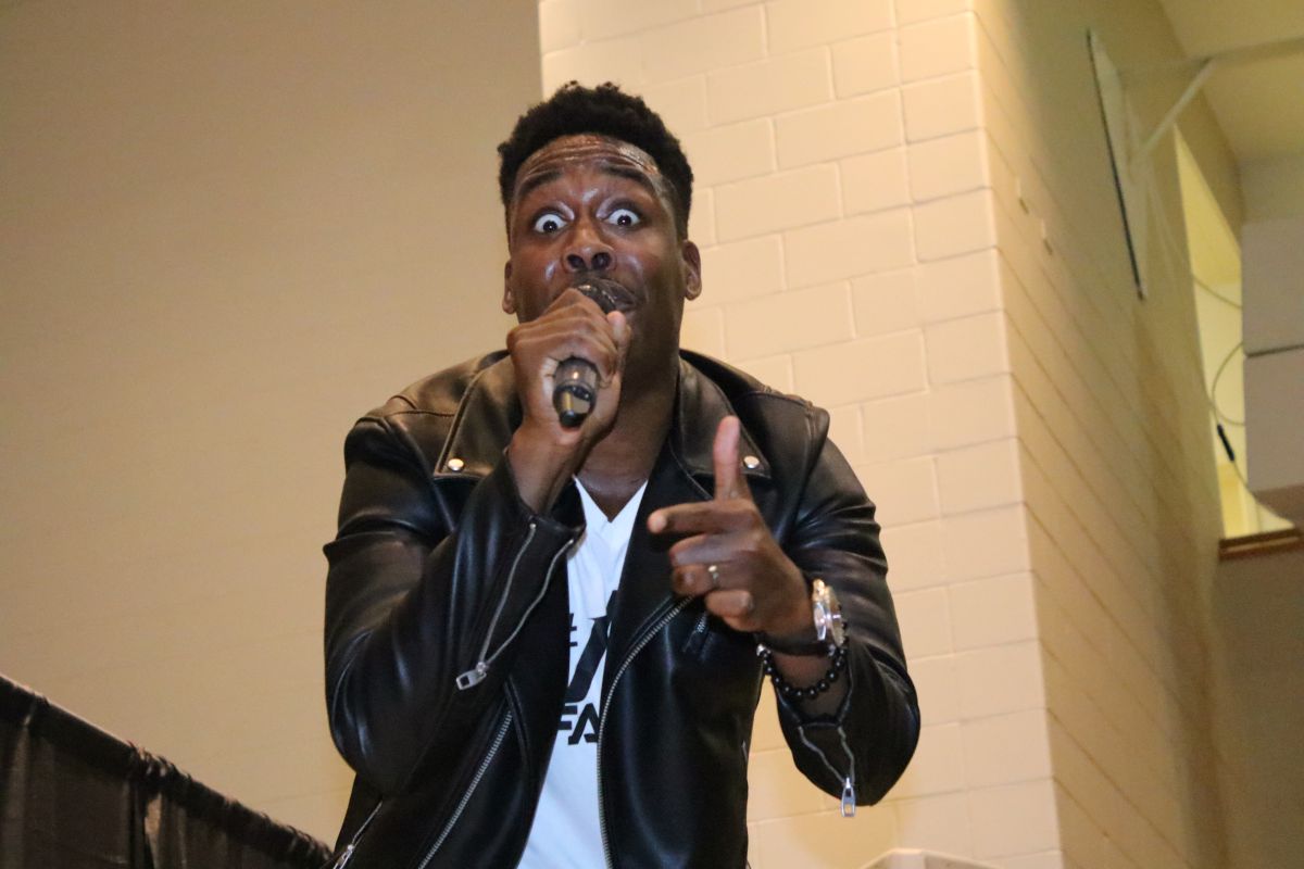 See Pictures From "A Night Of Love" With Willie Moore, Jr.